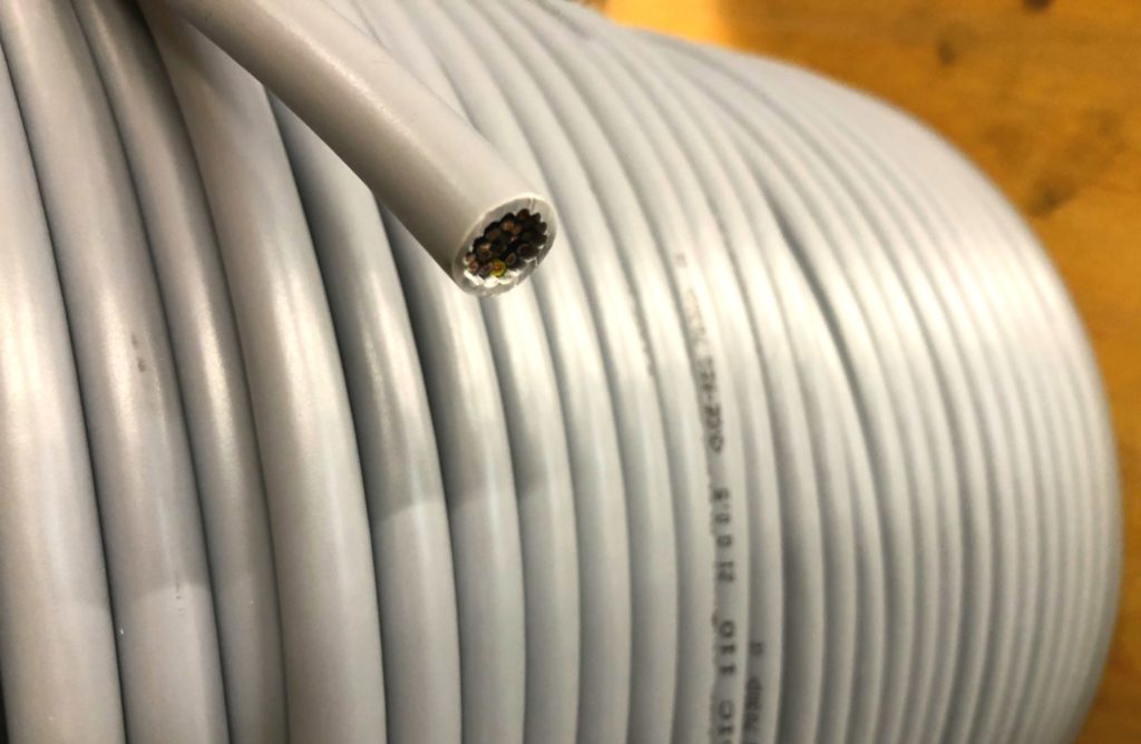 Gamme de cordons SubD & HE10 I IC Automation